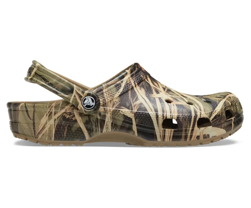 Crocs Classic Realtree V2 in Khaki
